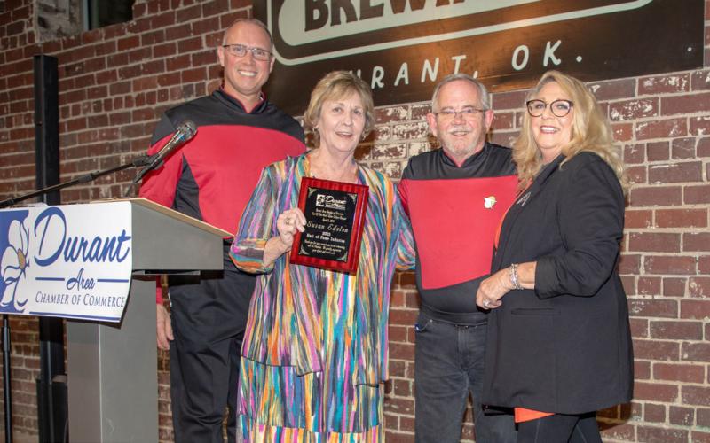 Chamber has annual awards banquet | Durant Democrat